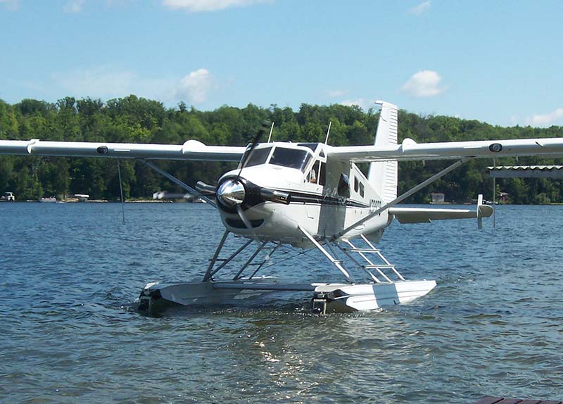 de Havilland Beaver Floats, Mods, & Services | Wipaire, Inc.