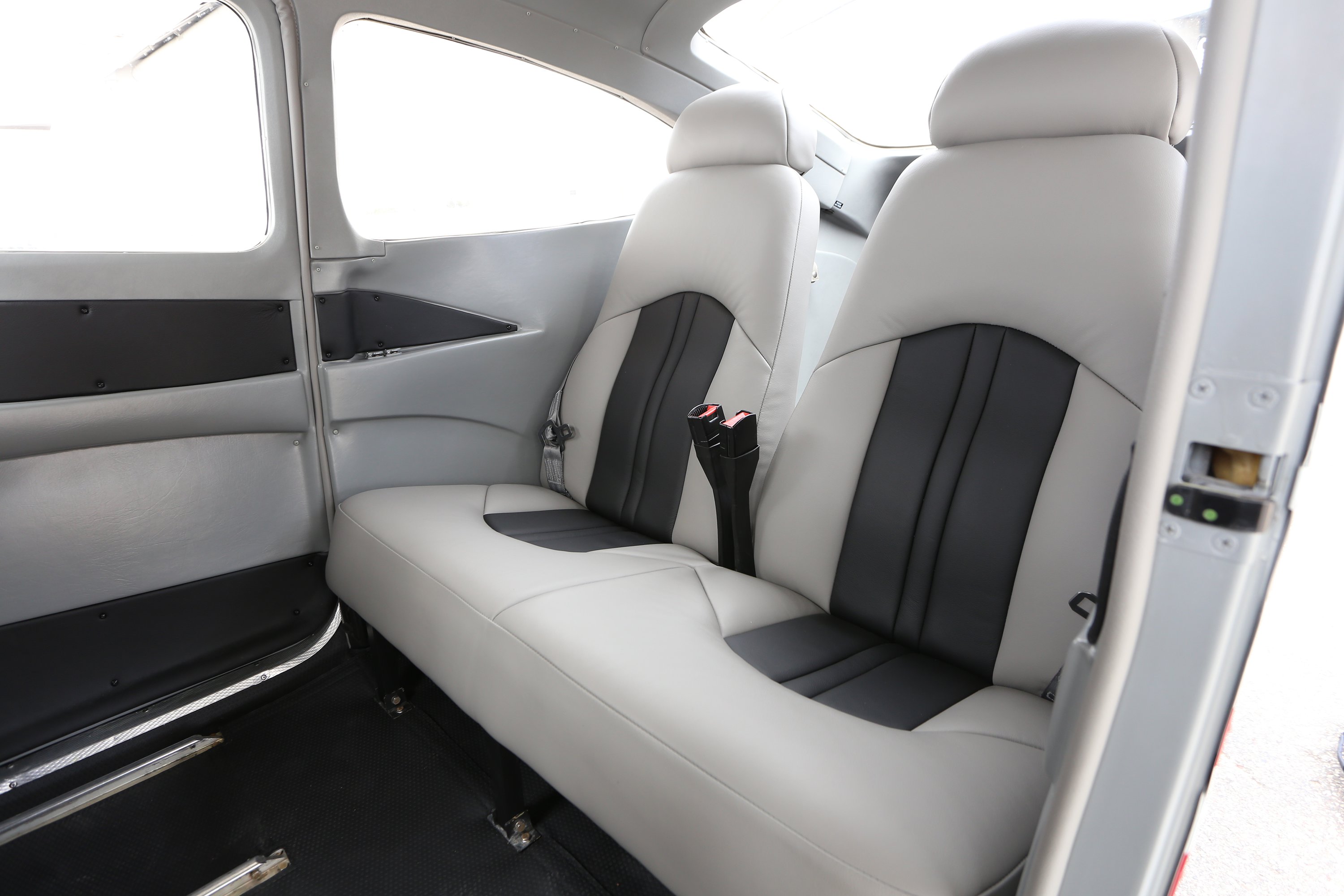 Cessna 182 Skylane | Wipaire, Inc.