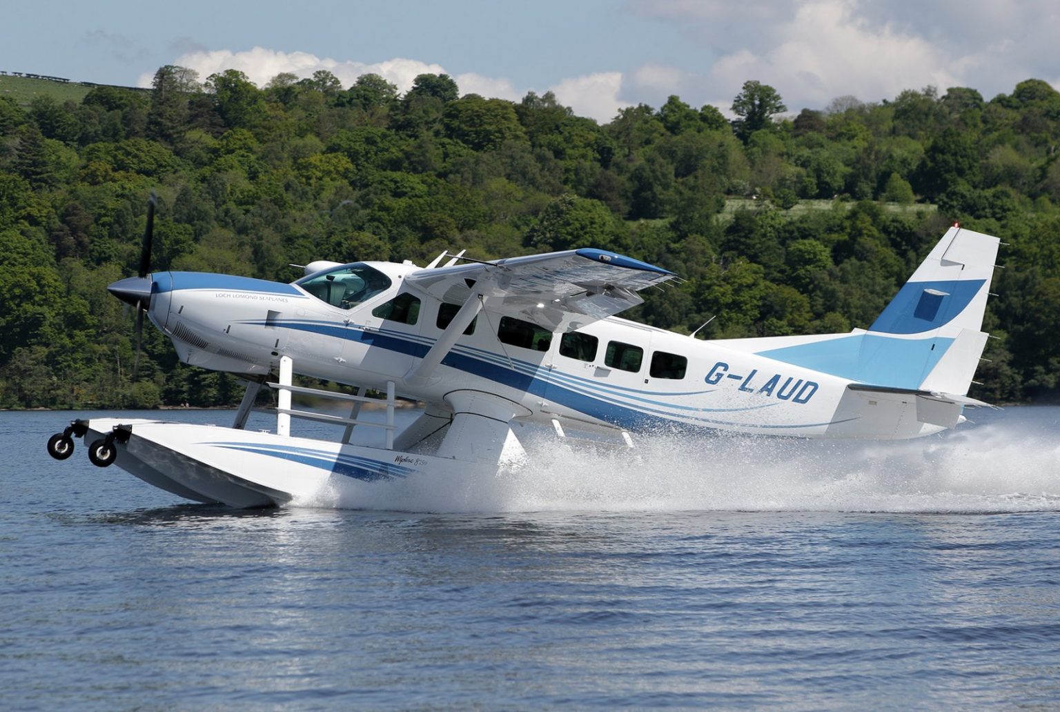 Cessna 208 Caravan Floats, Mods, & Services | Wipaire : Wipaire